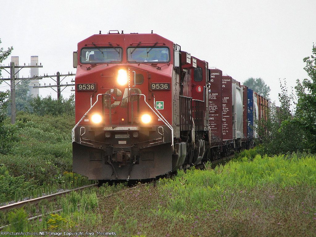 CP 9536 at Mile 92 Galt Sub